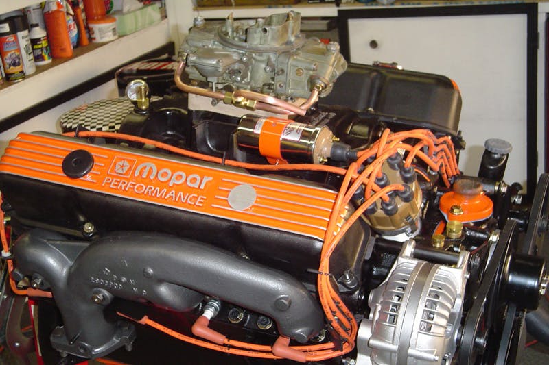 Prepping A 440 CID Mopar For Street Duty