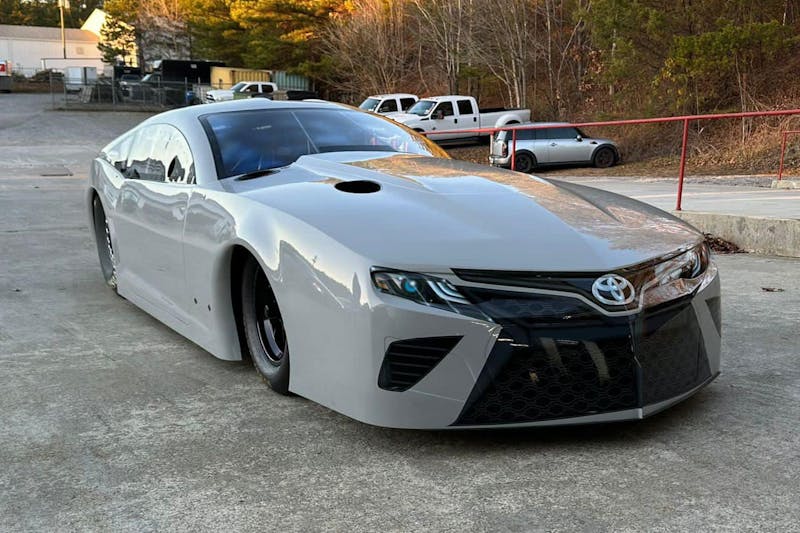 El General Racing Set Two Debut New 3,000 HP 2JZ Camry